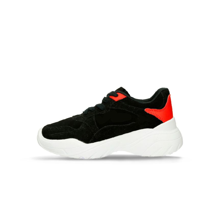 Venta > zapatos deportivos bata > en stock